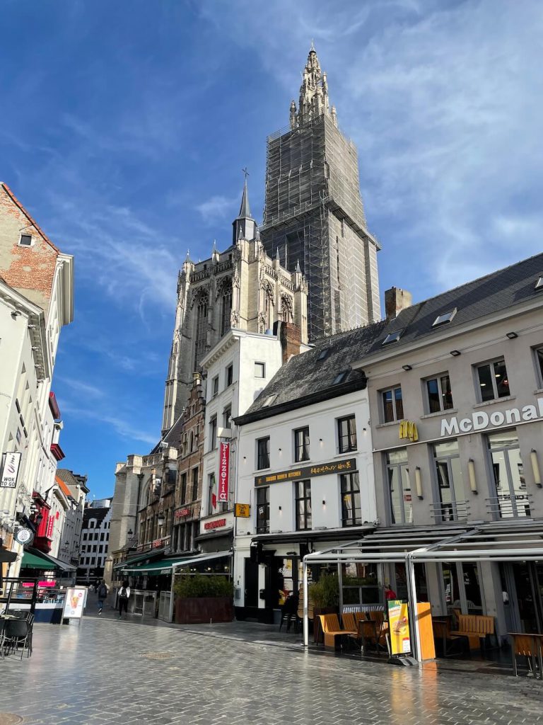 Antverpy - město, kde si každý najde to svoje | Krauzovi na cestách