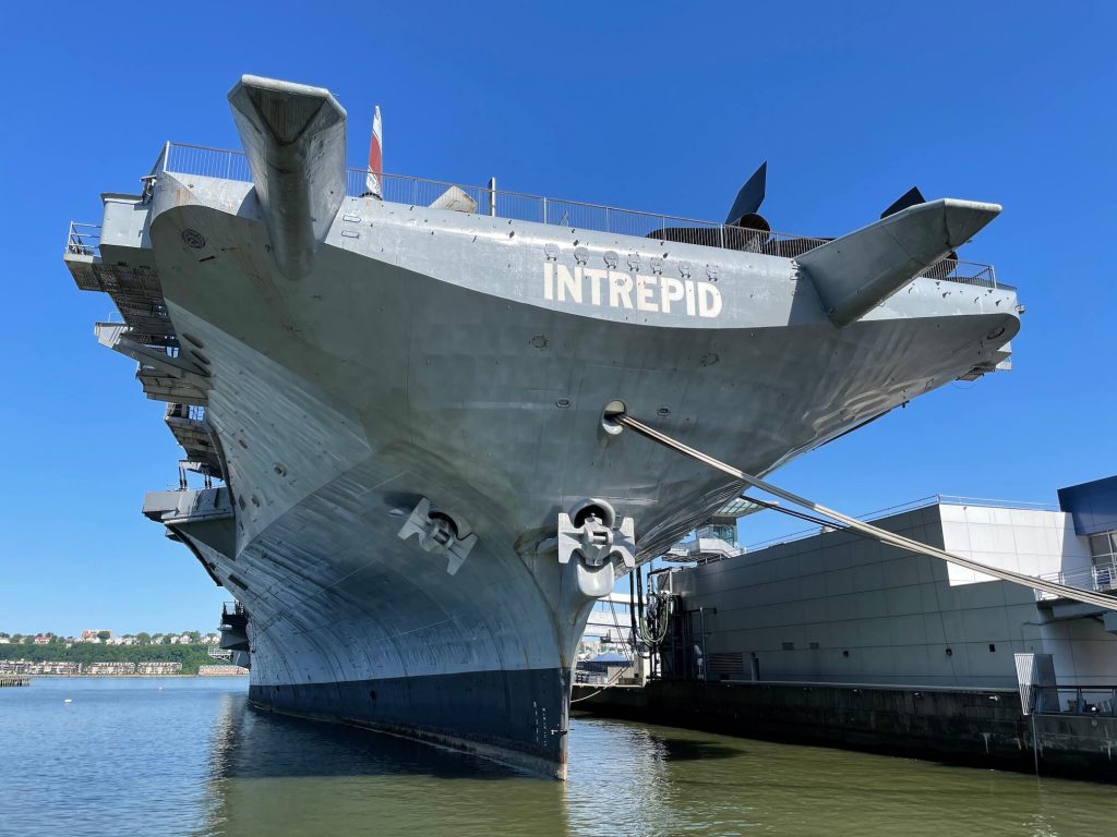 Intrepid Sea, Air and Space Museum | Krauzovi na cestách