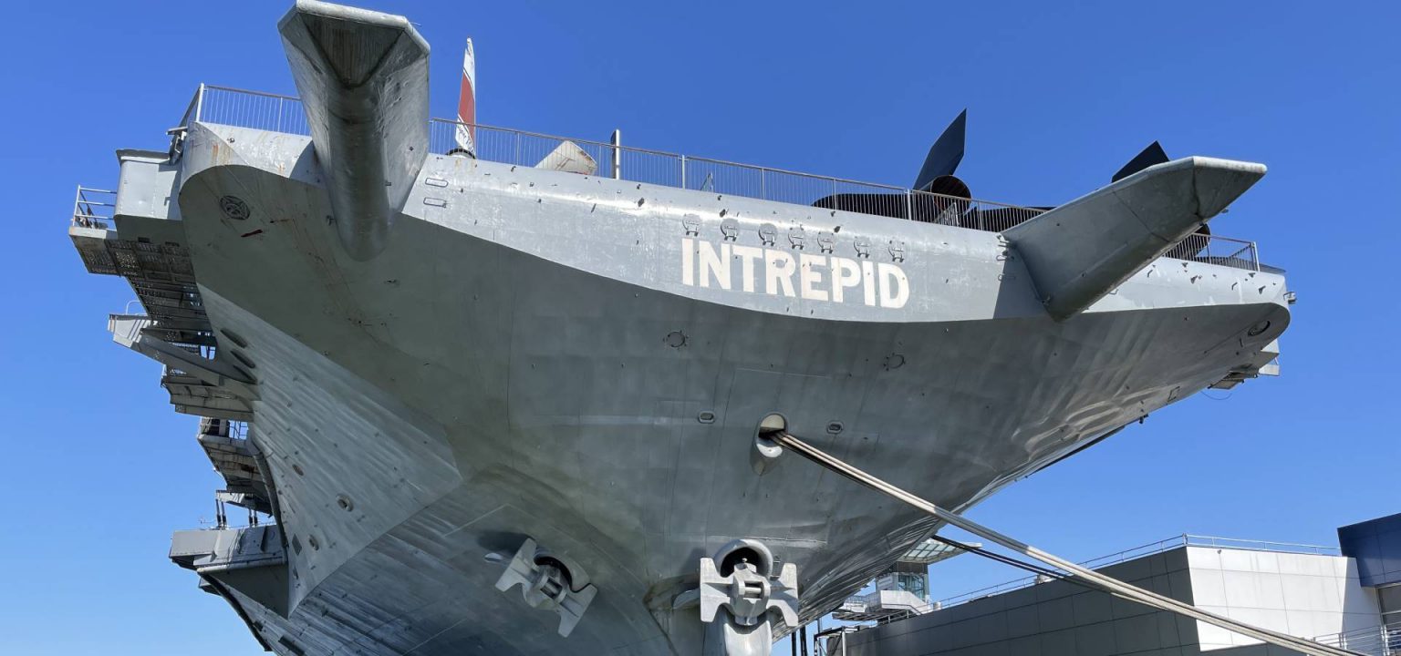 Intrepid Sea, Air and Space Museum | Krauzovi na cestách